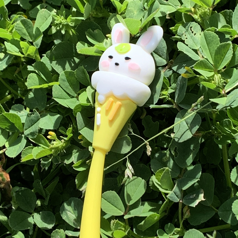 Floppy Easter Bunny gel pen